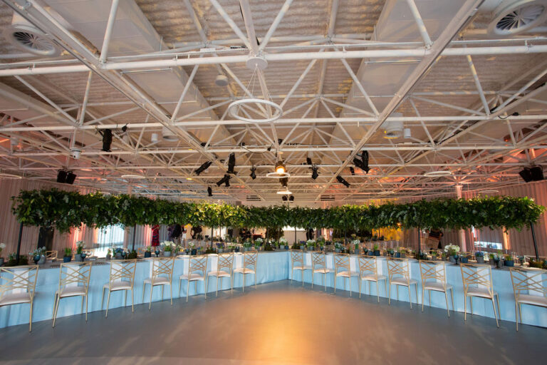 Pure Space - Explore The Pearl