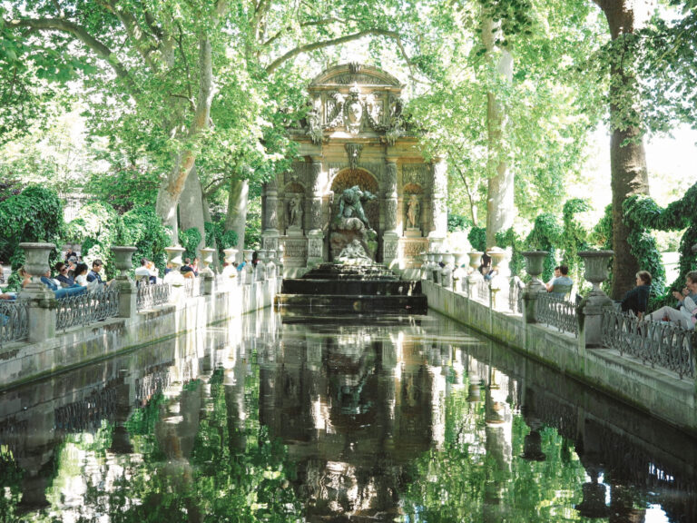 Hidden Paris: Secret Spots Only Locals Know About - Explore The Pearl